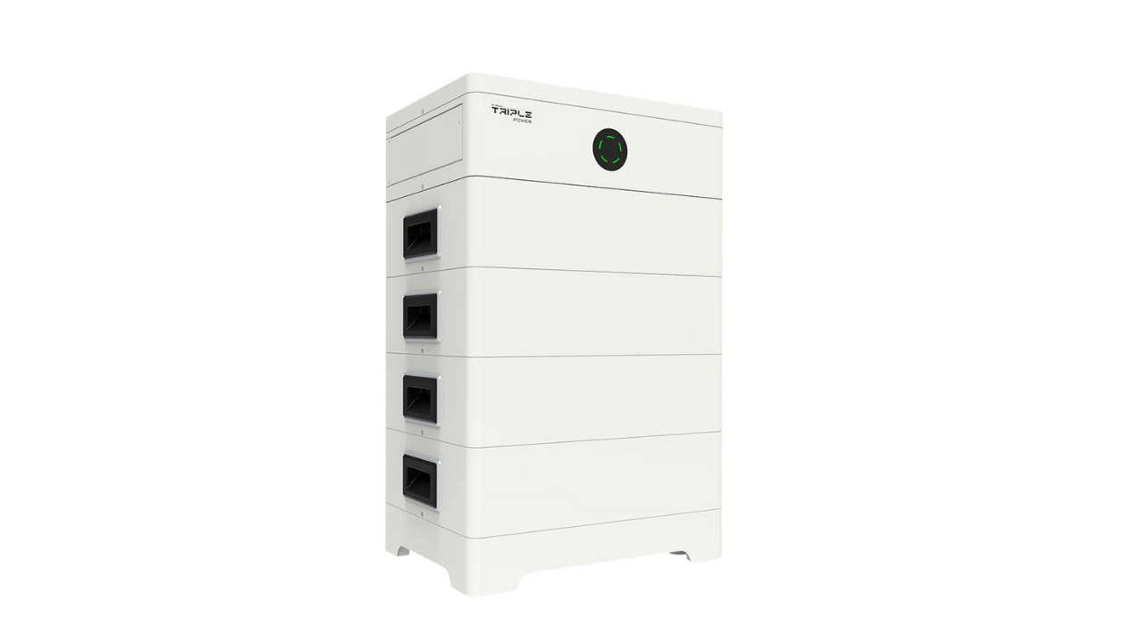 Growatt vs Solax Battery: Which Is Better in Australia 2026?